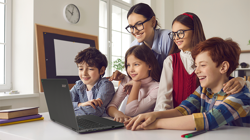 Digital literacy in education: what is it? – Acer for Education